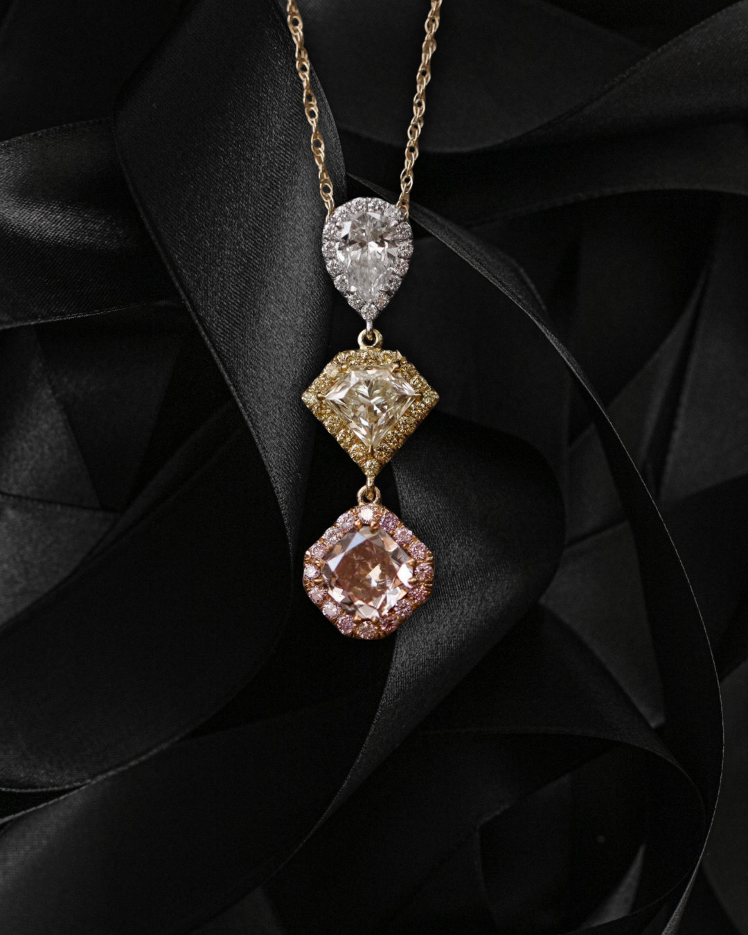 Necklaces – Karatrade Inc